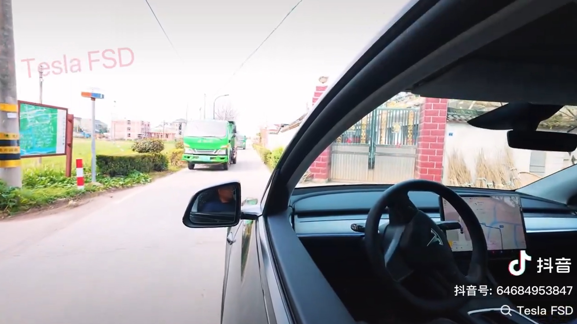 Why does Tesla's FSD easily win over Chinese systems? High computing ...